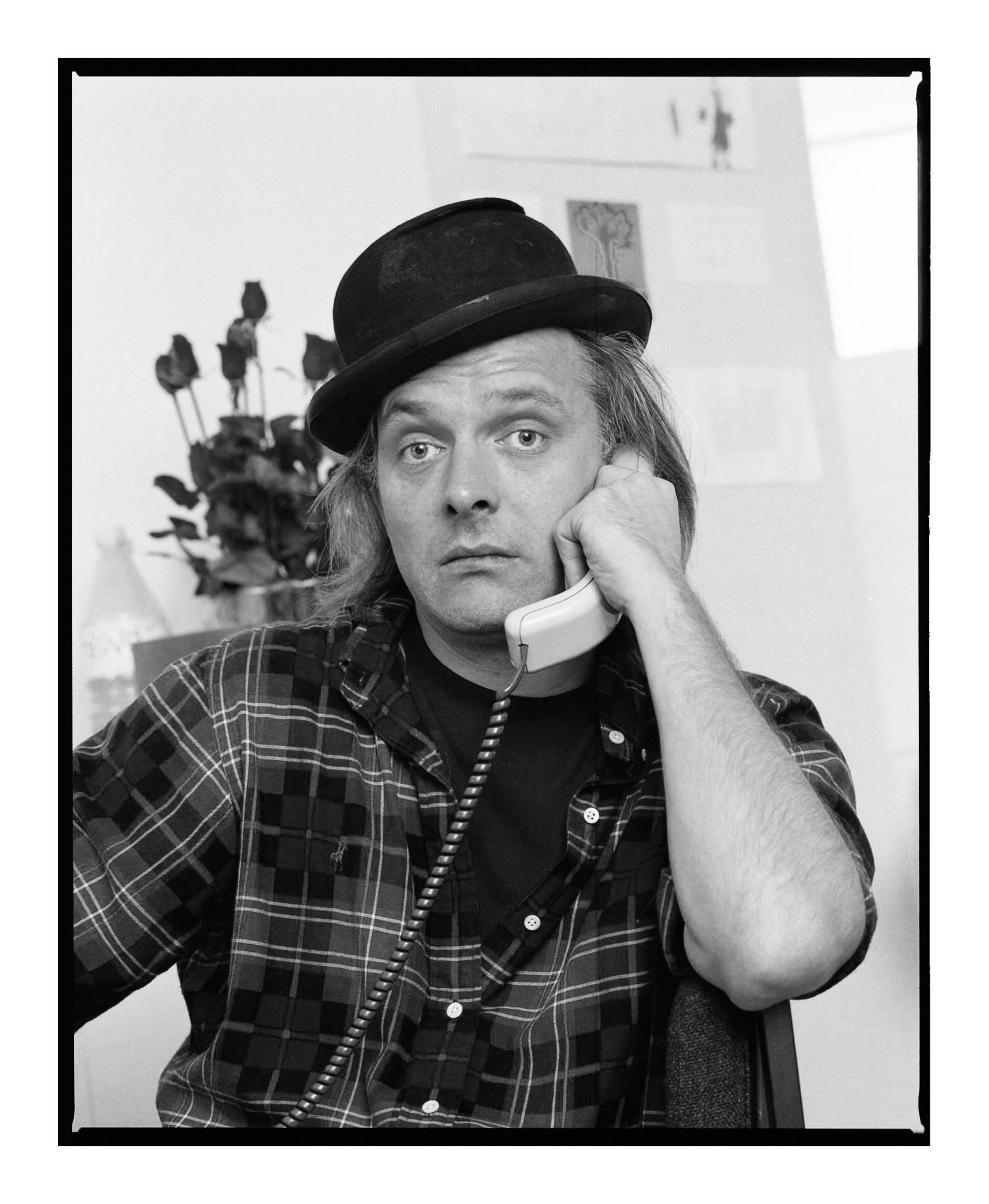 Mark Young’s Photo Shoot with Rik Mayall – Rik Mayall Scrapbook